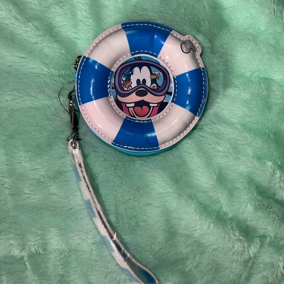 Disney | Bags | Disney Loungefly Snorkling Goofy Blue And White ...